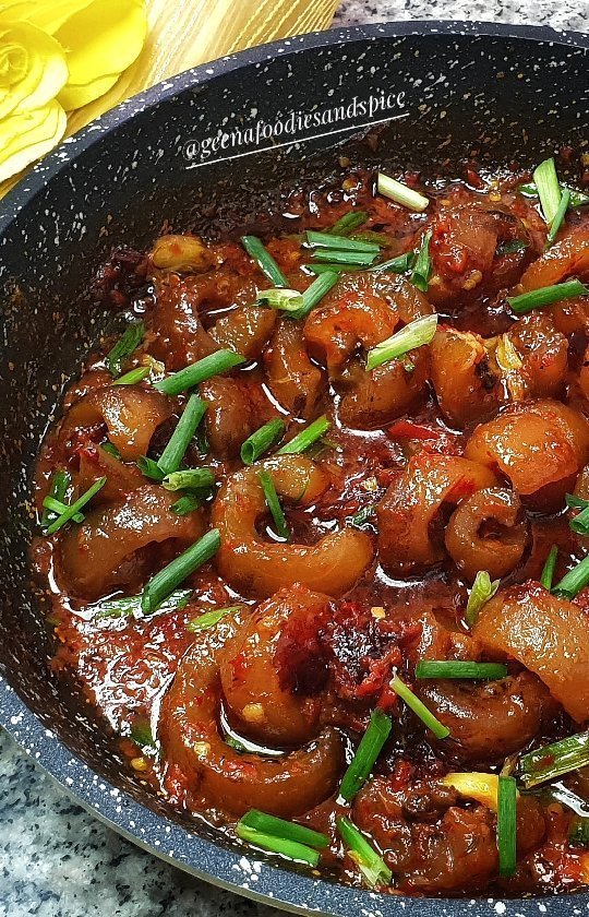 Peppered Ponmo/Kpomo & Fried Yam Recipe By Geena - A Slice Of Naija